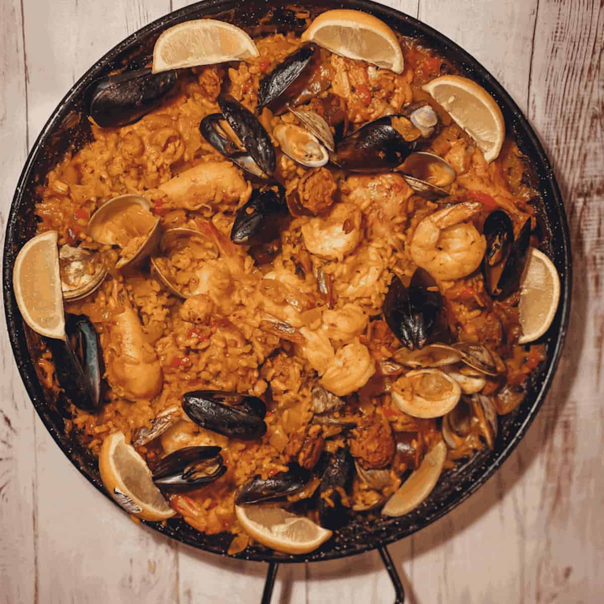 Prawn and Chicken Paella - Cilantro Parsley